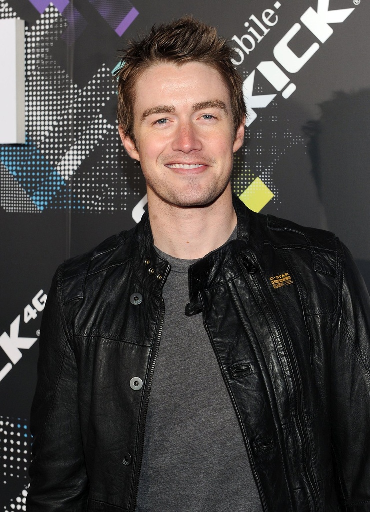 Picture of Robert Buckley