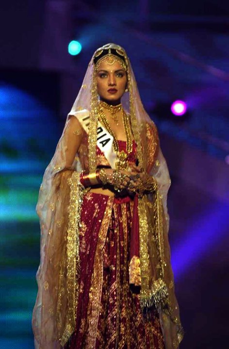 Picture of Miss Universe 2001