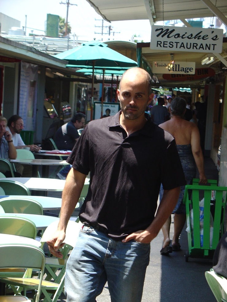 Picture of Simon Anthony