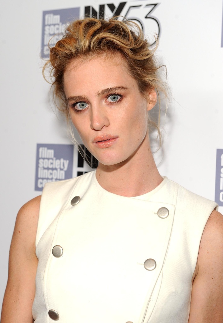Image of Mackenzie Davis