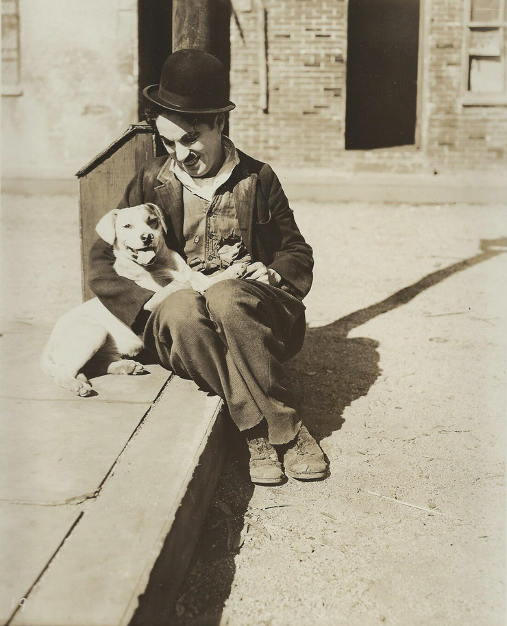 Mut, Charles Chaplin