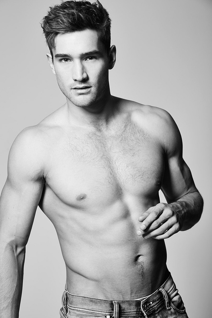 Picture of Sean Sanders