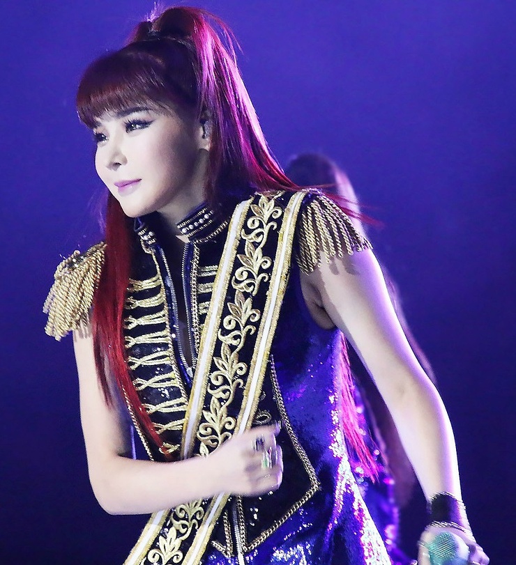 Picture of Lee Park Bom