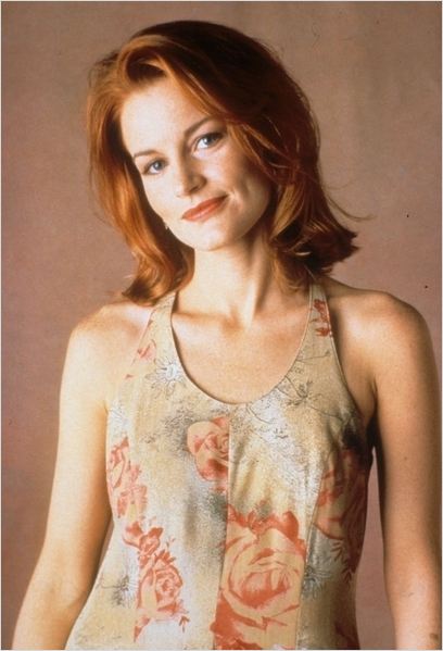 Picture of Laura Leighton