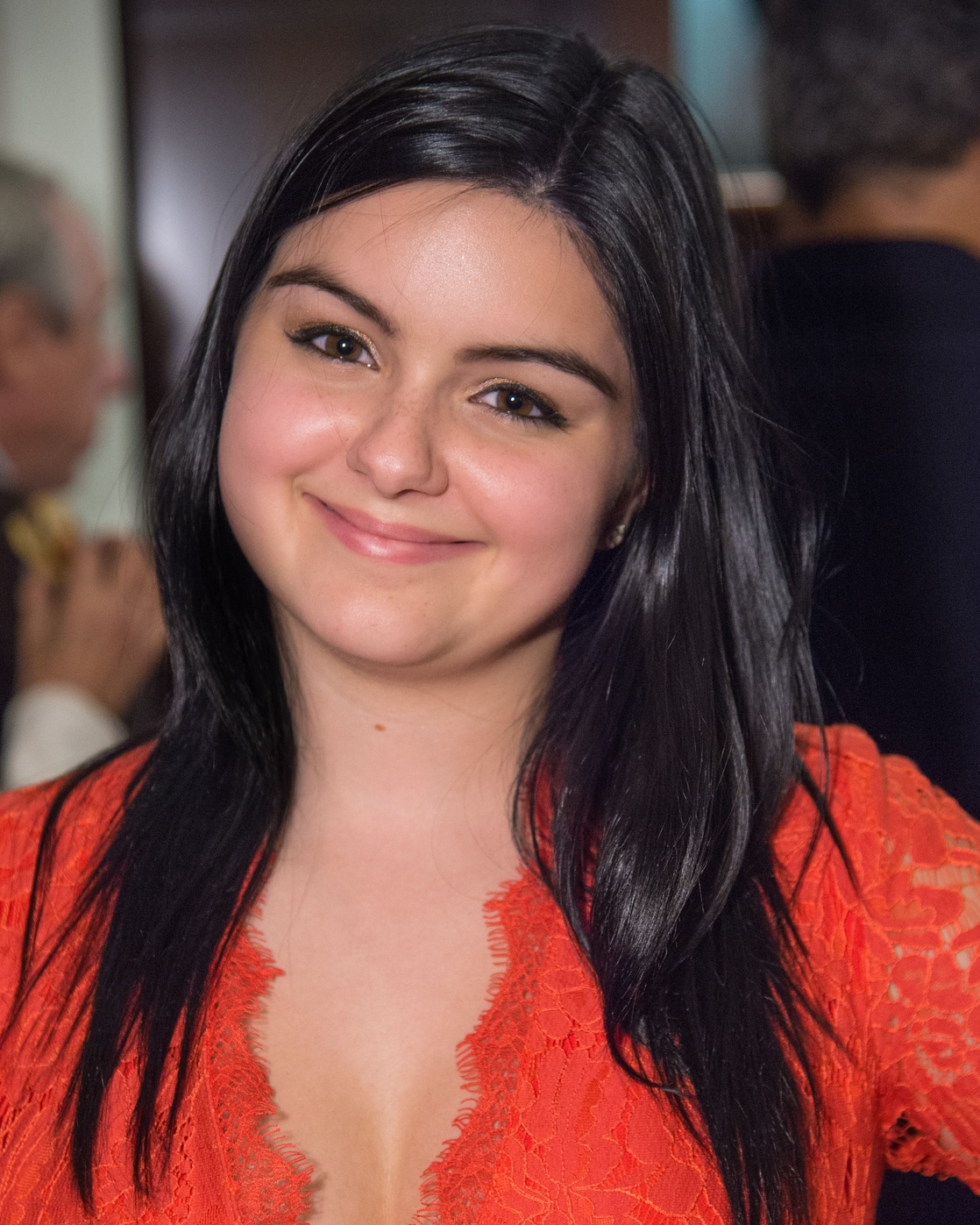 Ariel Winter image