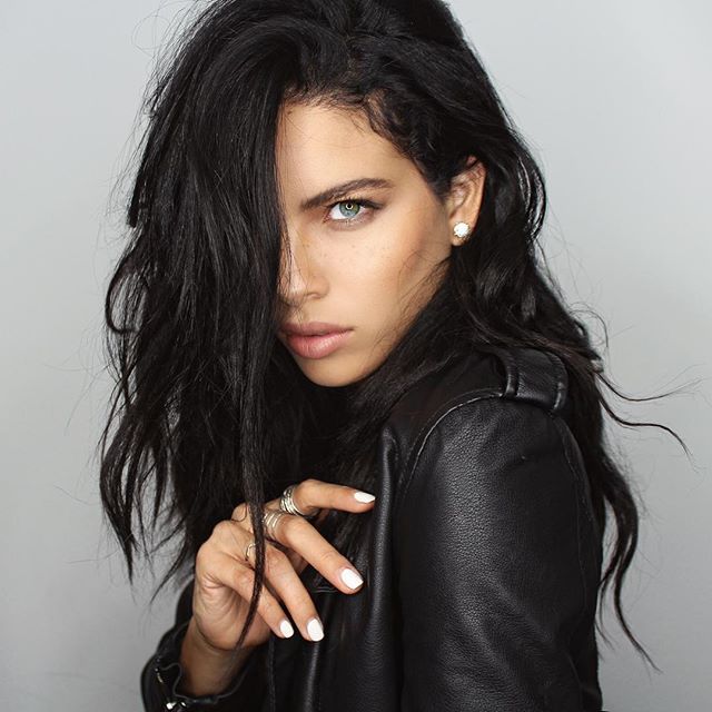 Picture of Sherise Cromwell