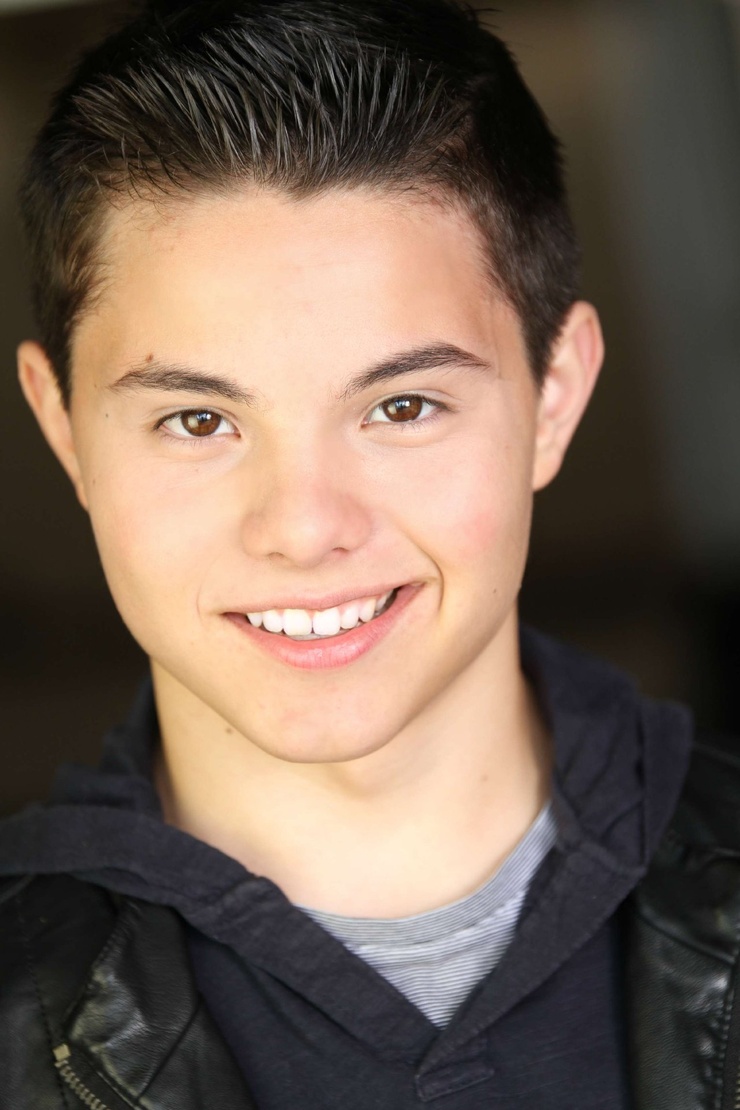 Picture of Zach Callison