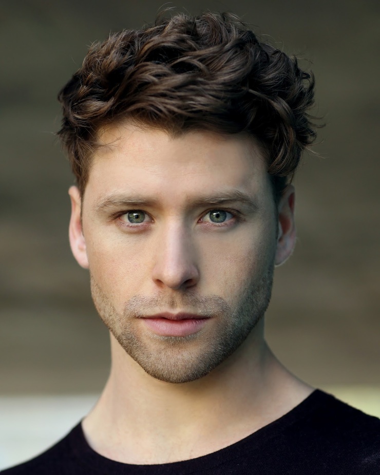 Picture of Mitch Hewer