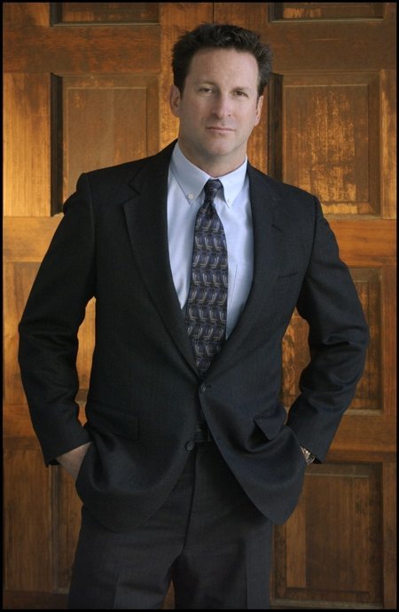 Picture of Gil Harris