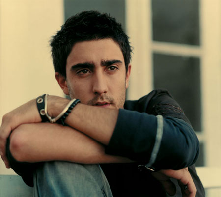 Picture of Alex Ubago