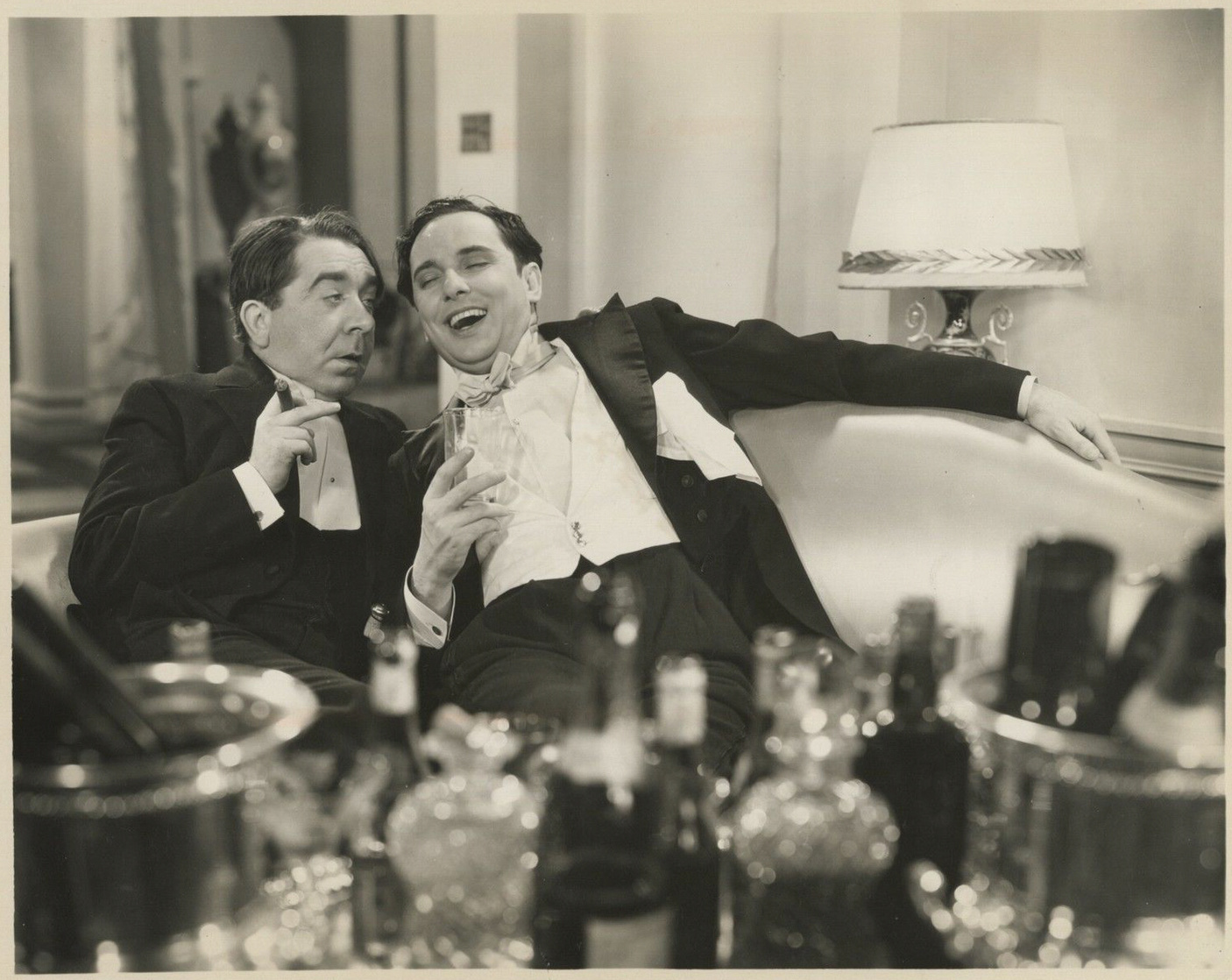 Herbert Mundin, Raul Roulien