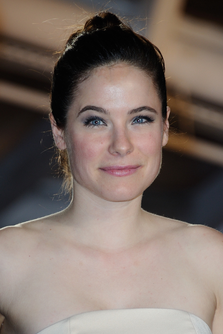 Picture of Caroline Dhavernas