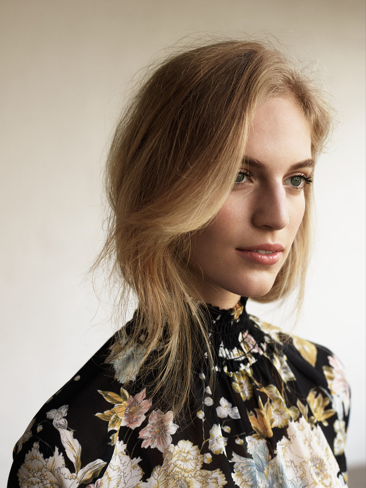 Picture of Vanessa Axente