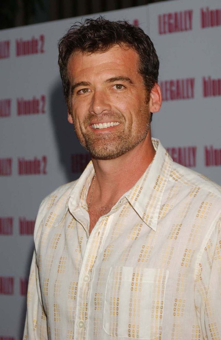 Picture of Bruce Thomas