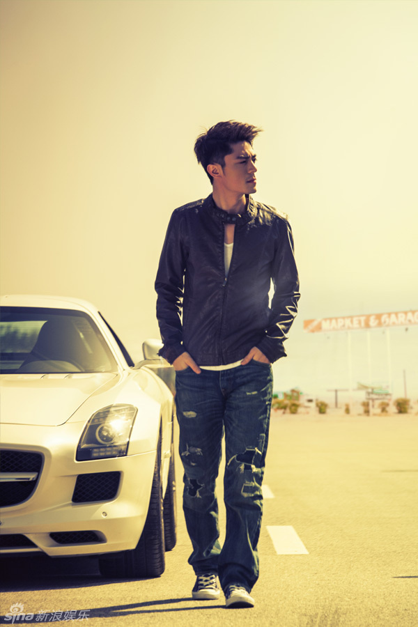 Image of Wallace Huo