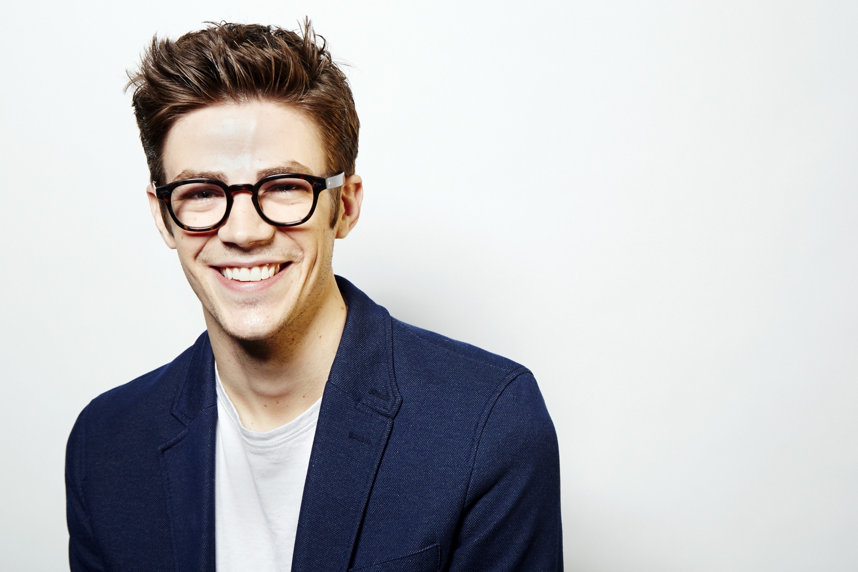 Grant Gustin picture