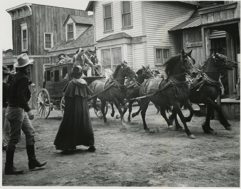 Picture of Apache Uprising