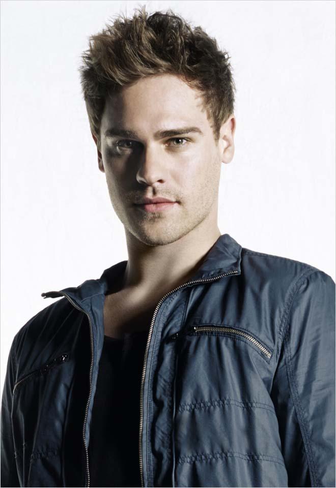 Grey Damon image