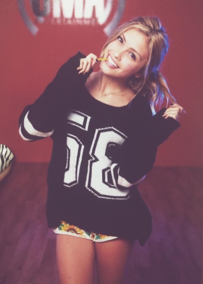 Picture of Sarah Ellen