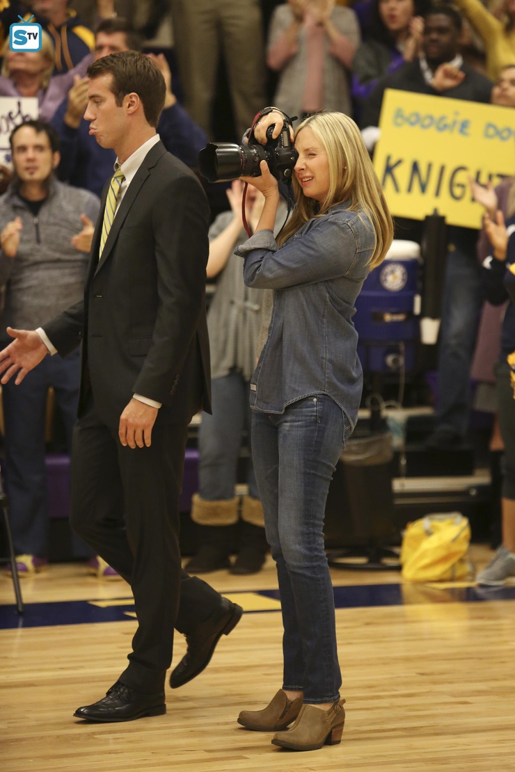 Picture of Hope Davis