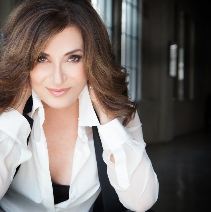 Picture of Denise Donatelli