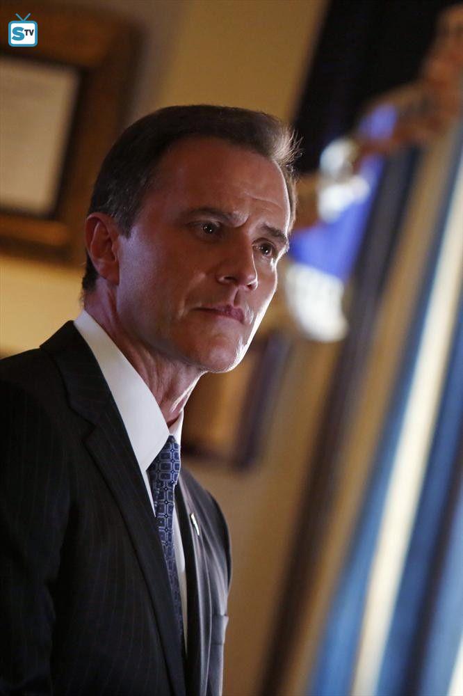 Image of Tim DeKay