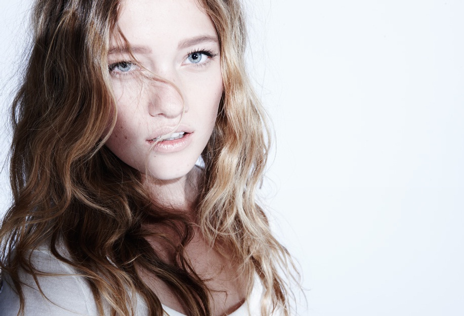 Picture of Zippora Seven