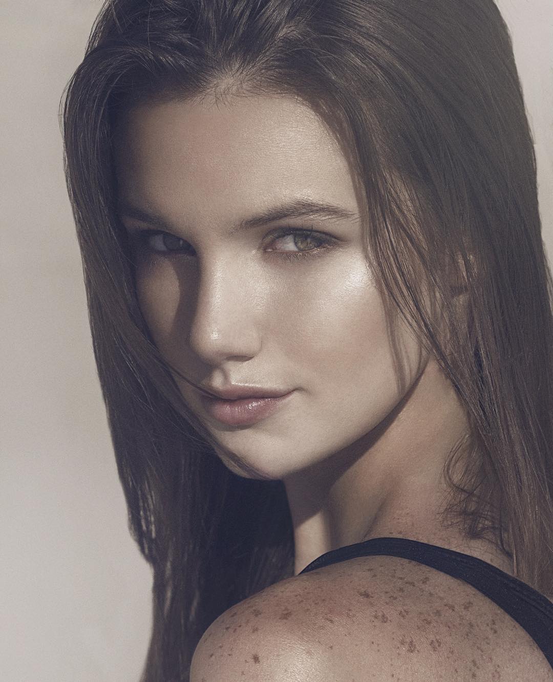 Picture of Hailey Outland