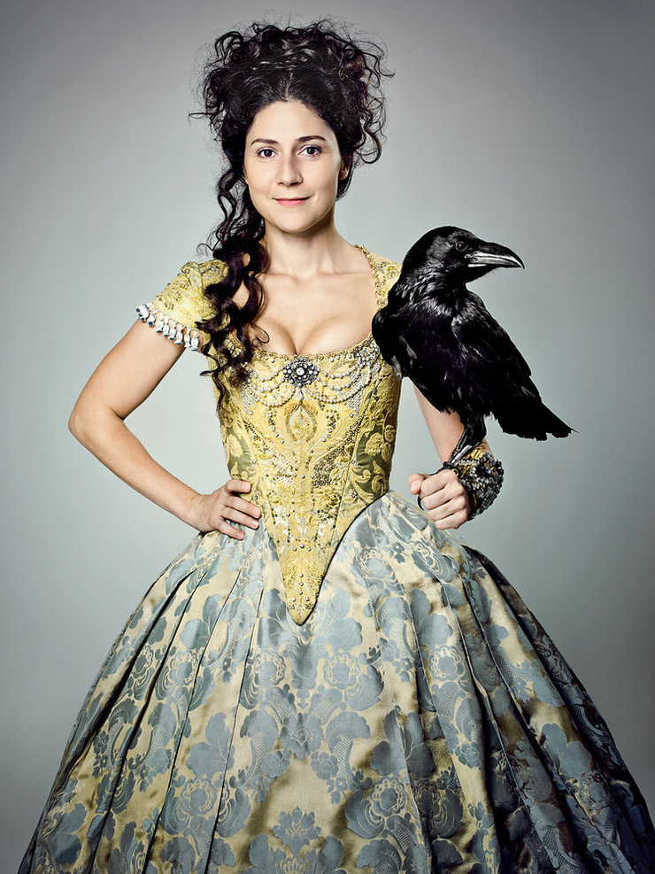 Martha Issová picture