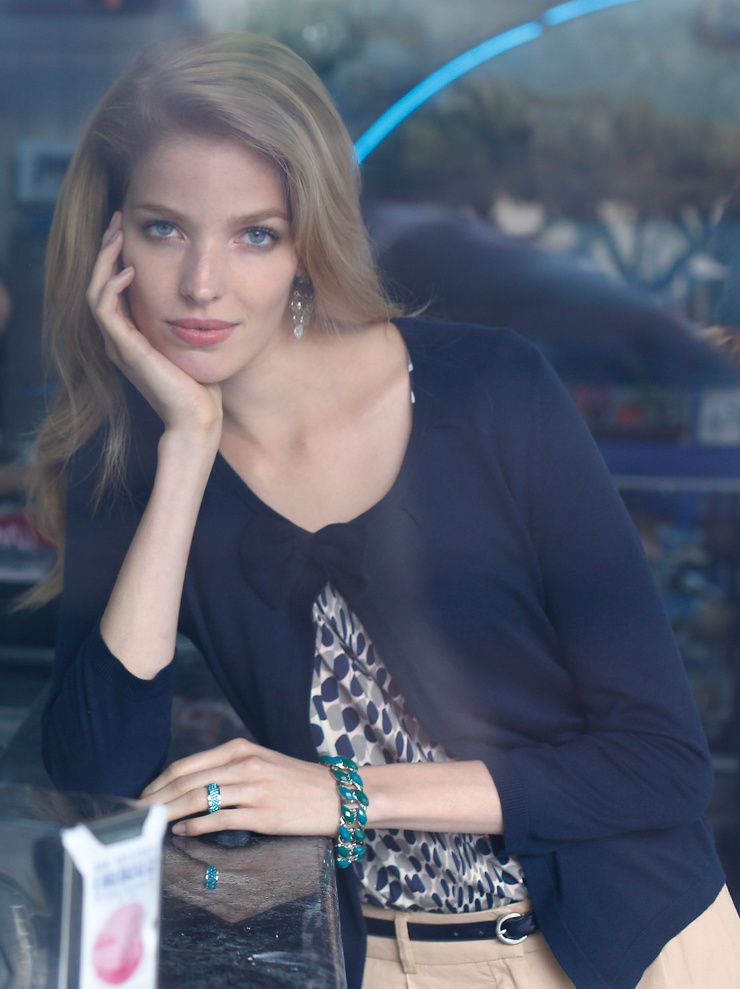 Picture of Alisa Ahmann