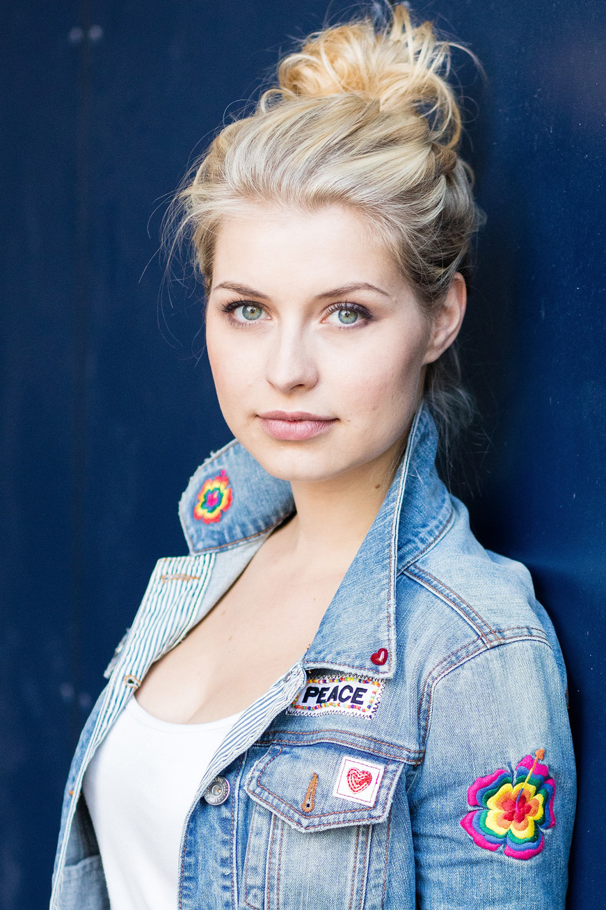 Picture of Sarah Thonig