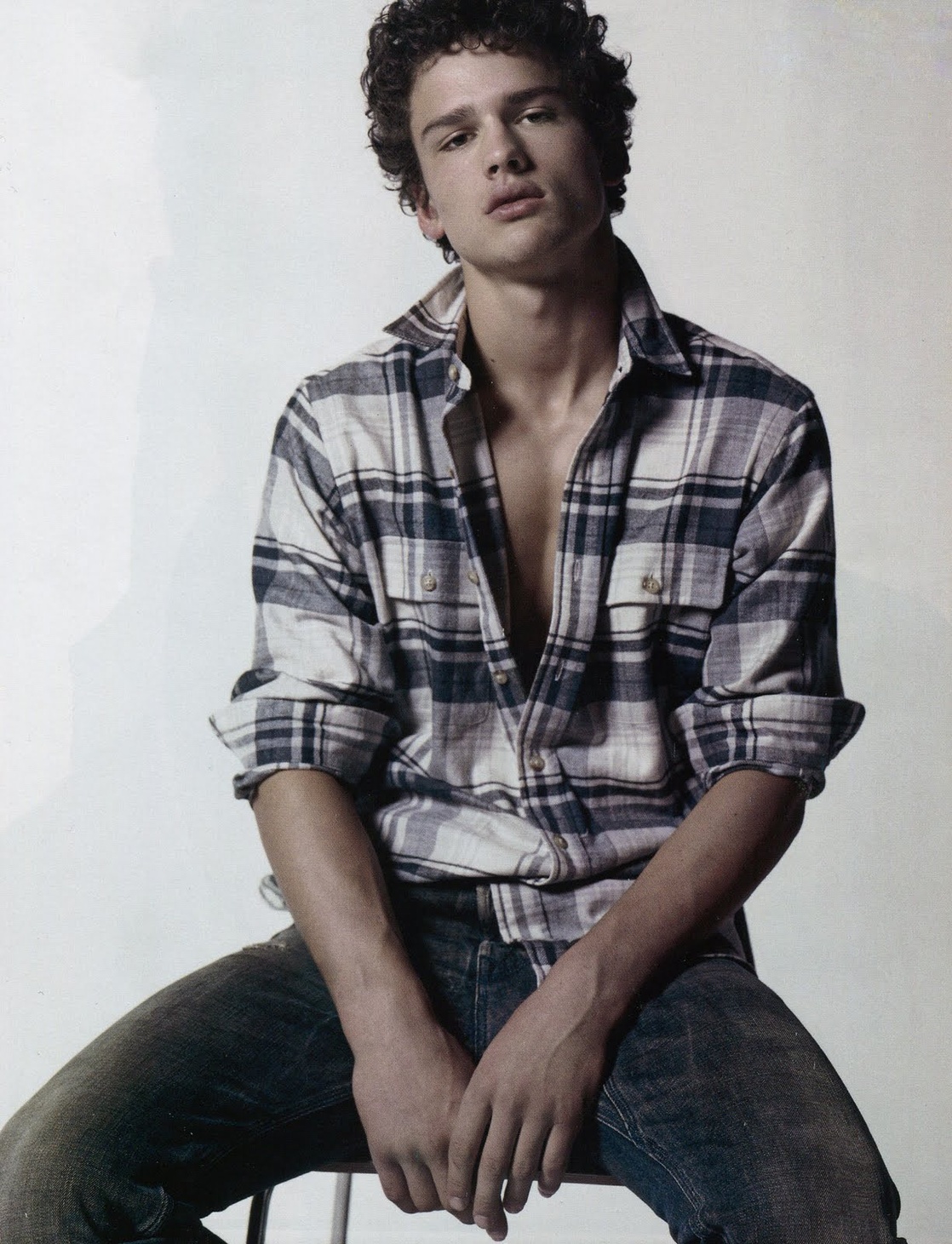 Picture of Simon Nessman