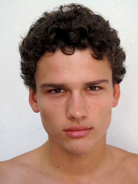 Picture of Simon Nessman