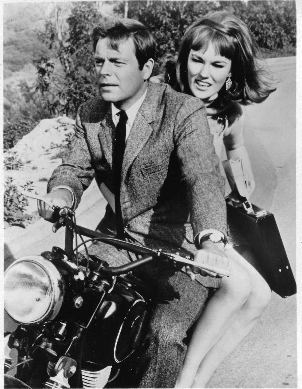 Robert Wagner, Barbara Rhoades