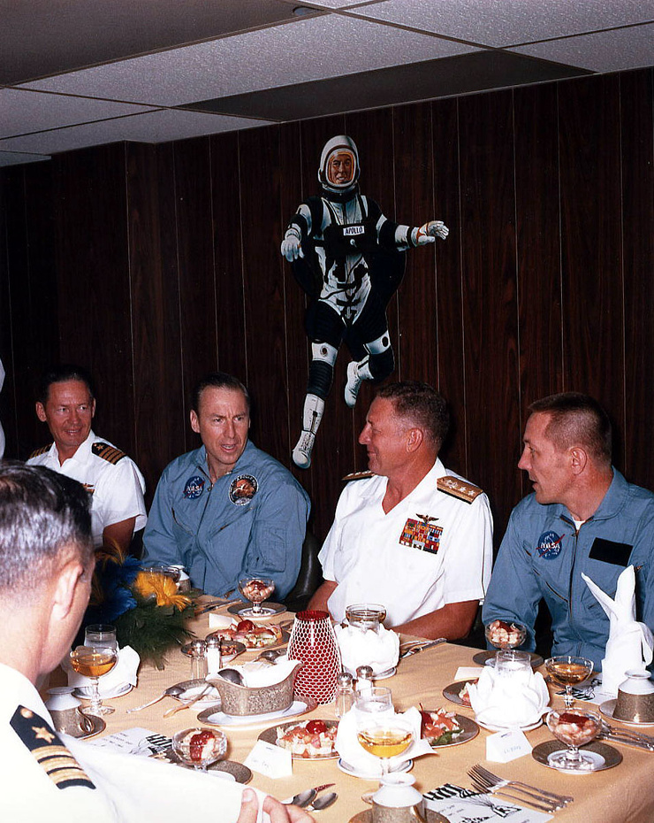 Jim Lovell, Jack Swigert