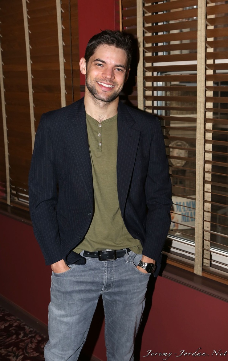 Picture of Jeremy Jordan