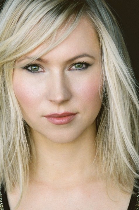 Picture of Sara Sanderson
