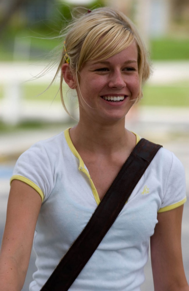 Picture of Hoot (2006)