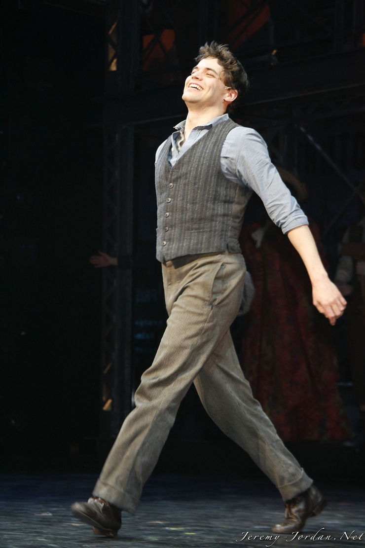 Jeremy Jordan image