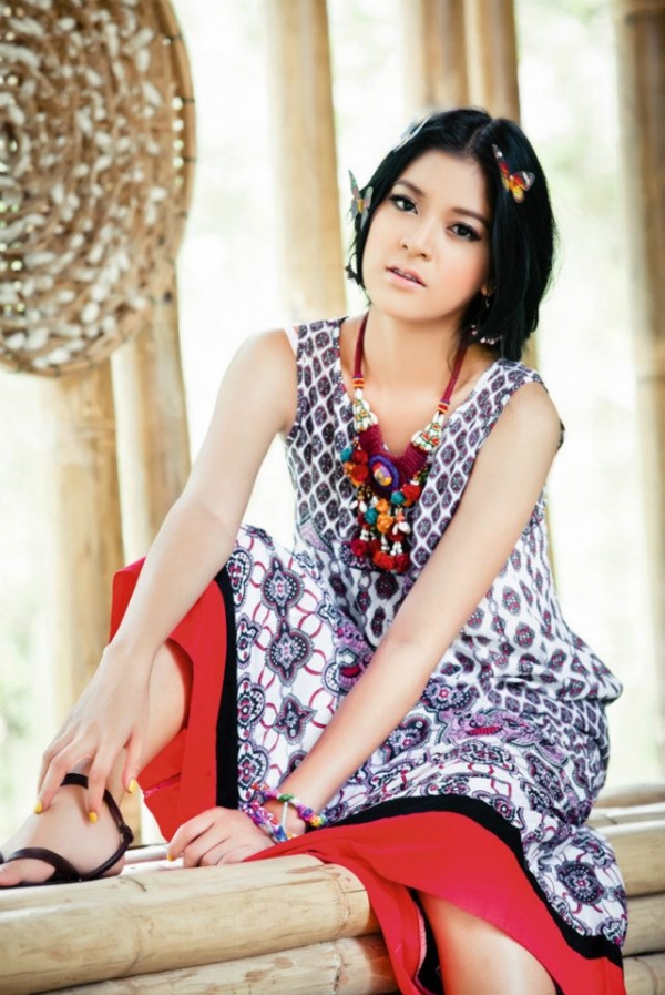 Picture of Apinya Sakuljaroensuk