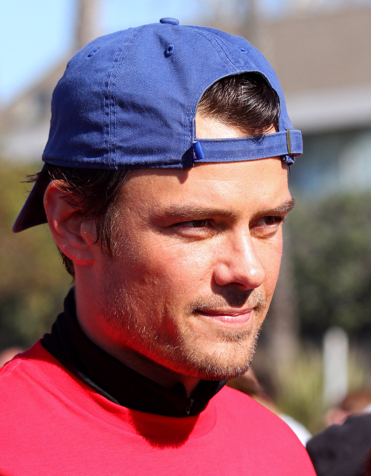 Picture of Josh Duhamel