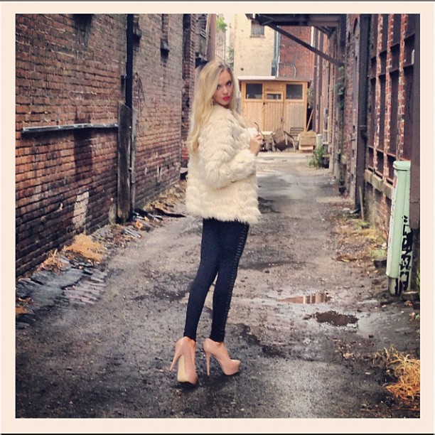 Picture of Elise Lobb