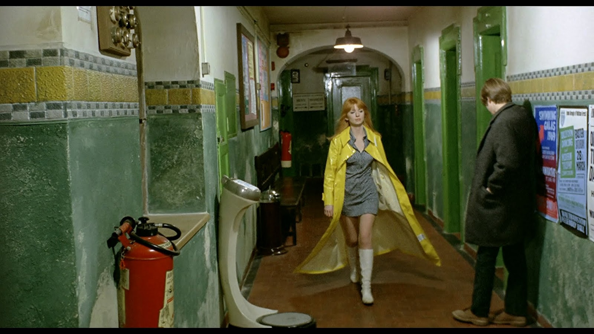 Deep End (1970) picture