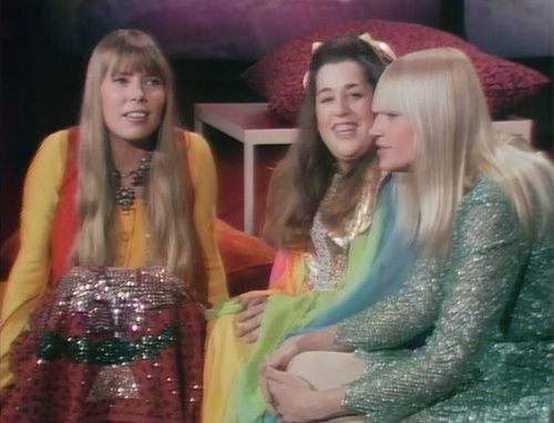 Joni Mitchell, Cass Elliot & Mary Travers