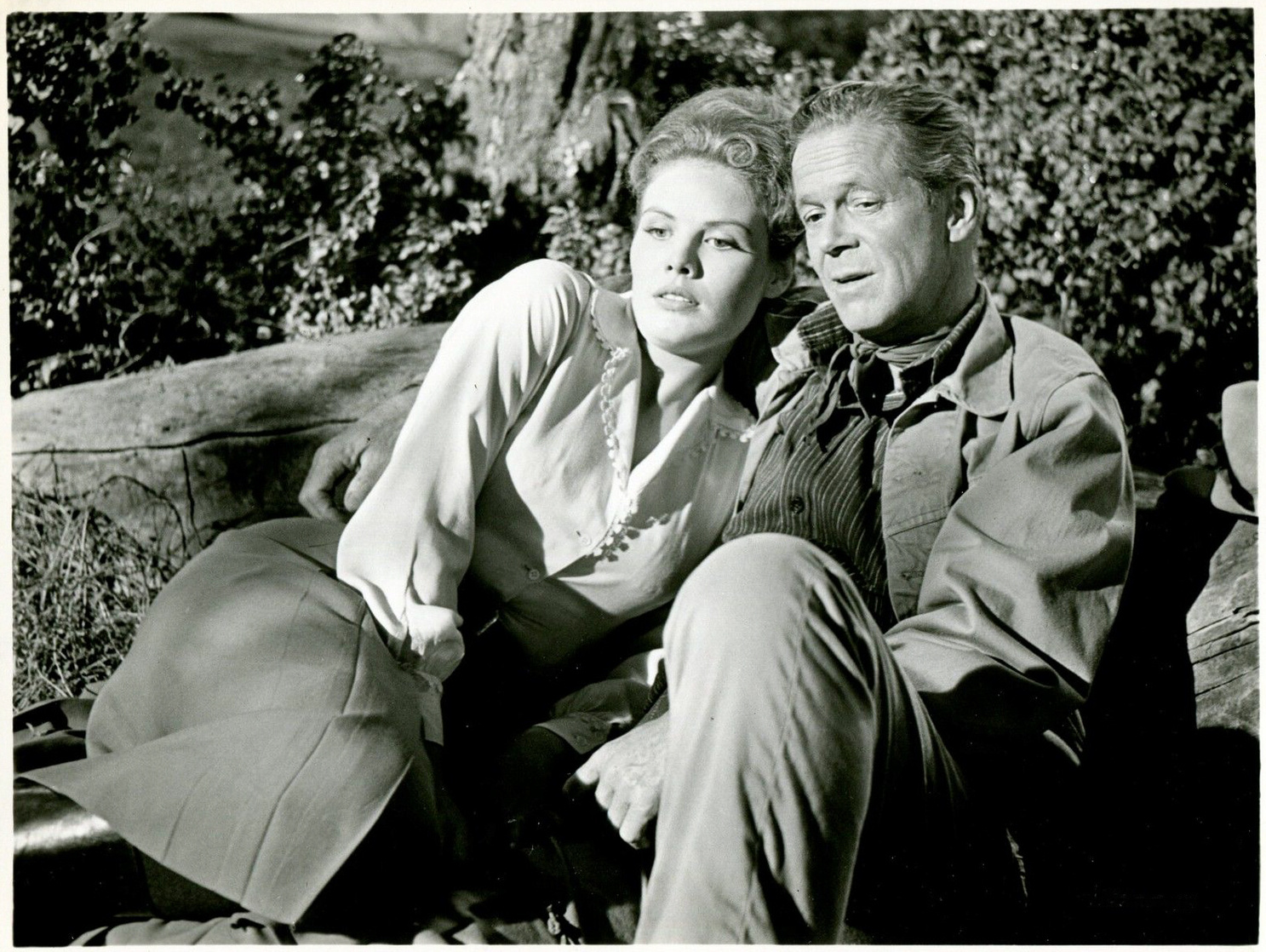 Jo Morrow, Dan Duryea