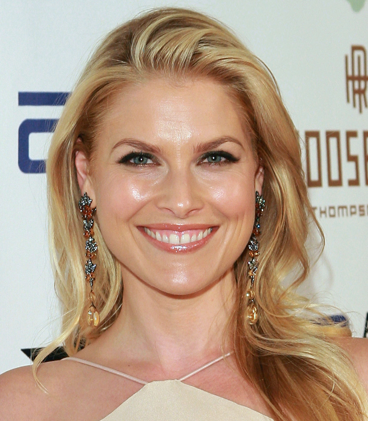 Picture of Ali Larter
