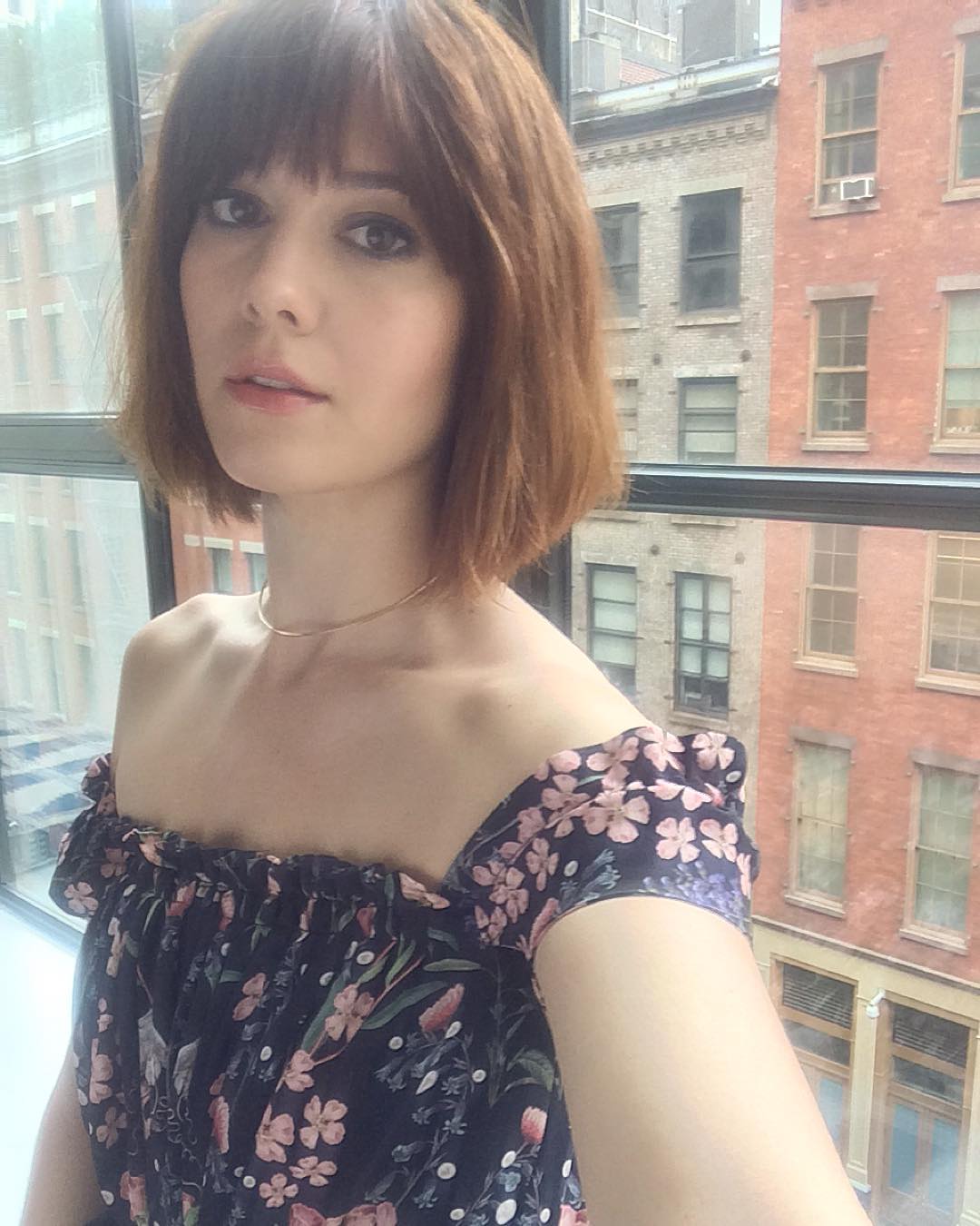 Mary Elizabeth Winstead picture