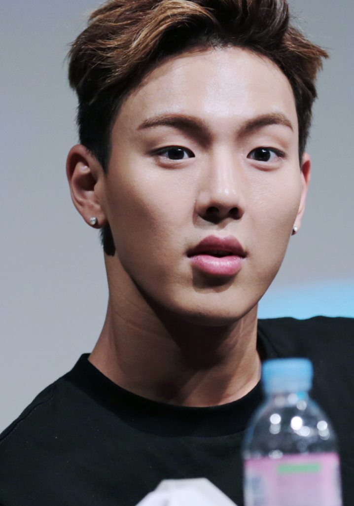 Picture of Shownu (MONSTA X)