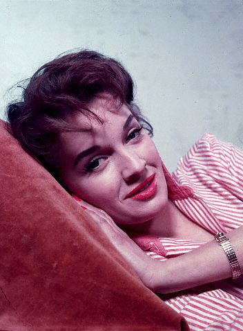 Picture of Lisa Gastoni
