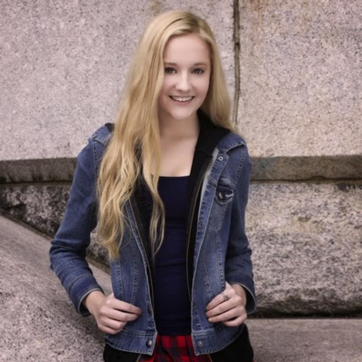 Athena Eleanor Ripka picture